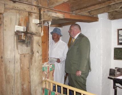 Eling Experience closes for 1.3million improvements